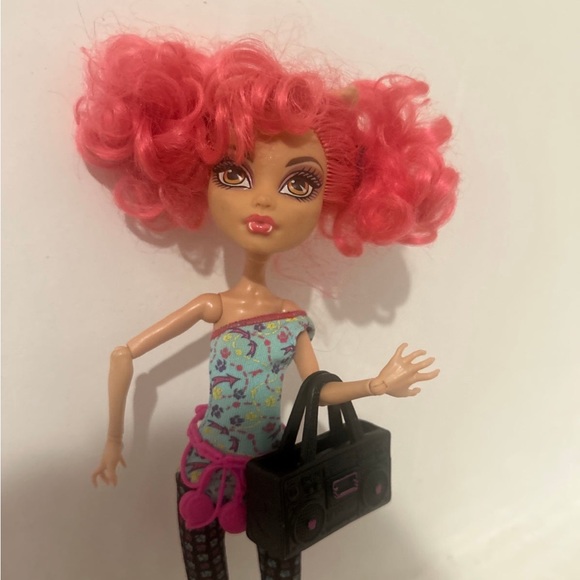 monster high | Toys | Howleen Wolf Monster High Doll | Poshmark